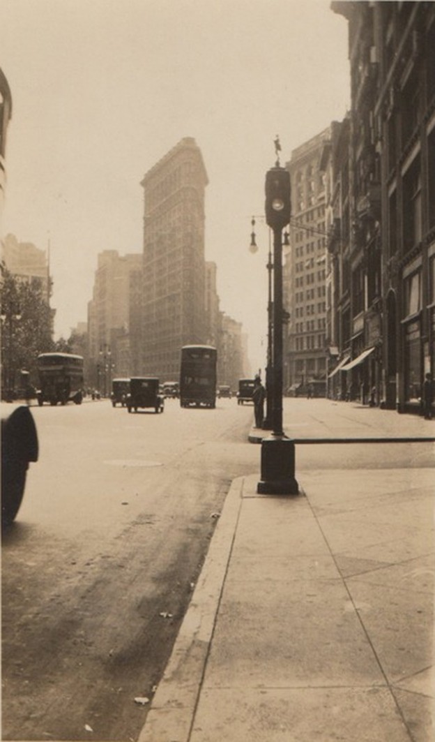 Old New York In Photos #68 - Broadway and Fifth Avenue 1933